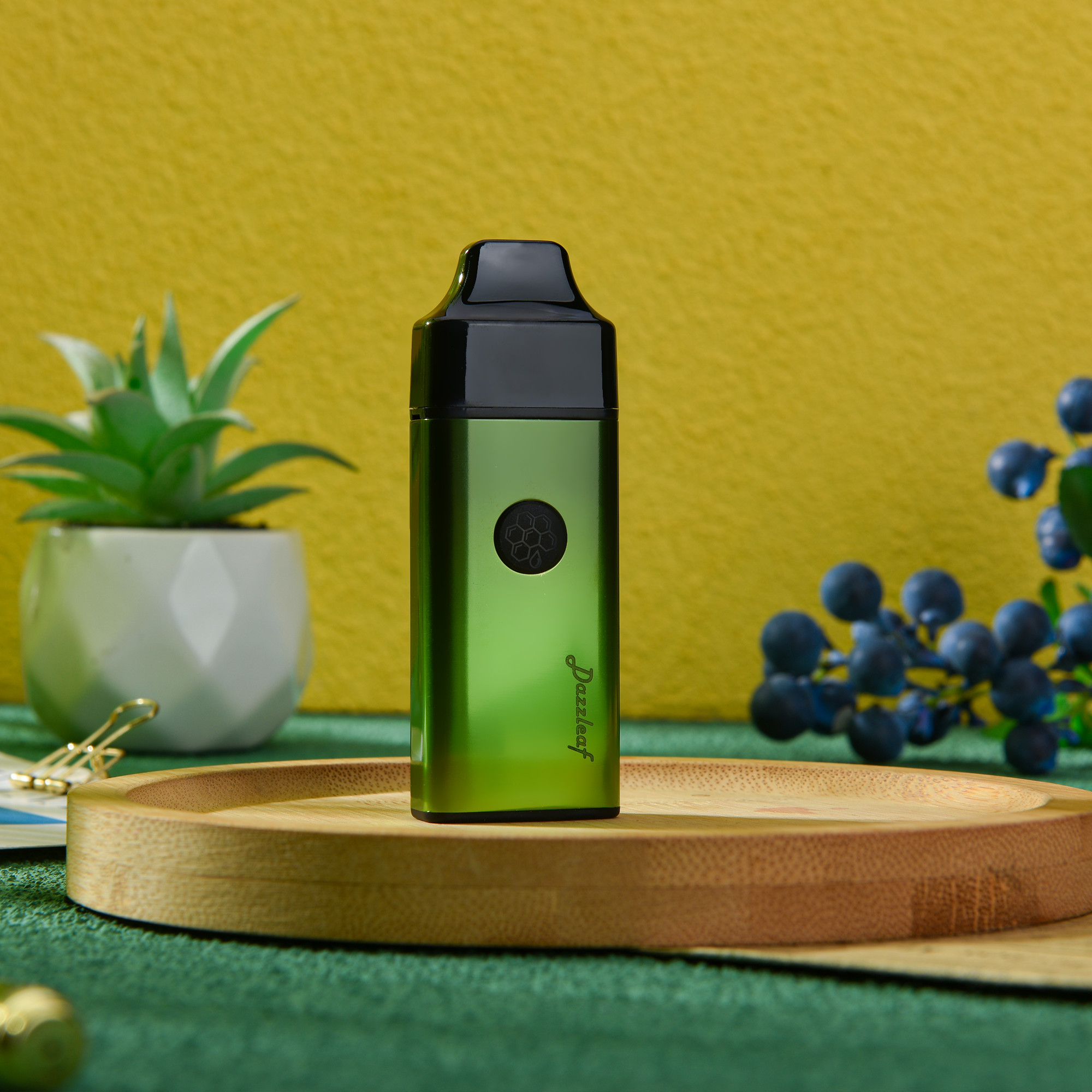 DazzLeaf PODii Vaporizer, podii ceramic coil (2) removeable pods ...