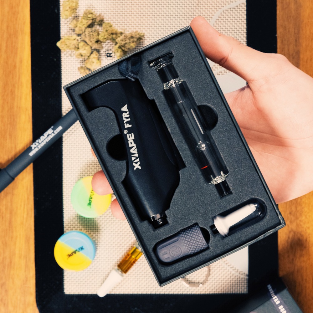 XVAPE Fyra Dabstar Edition Vaporizer, thc, , dry herb, flower ...